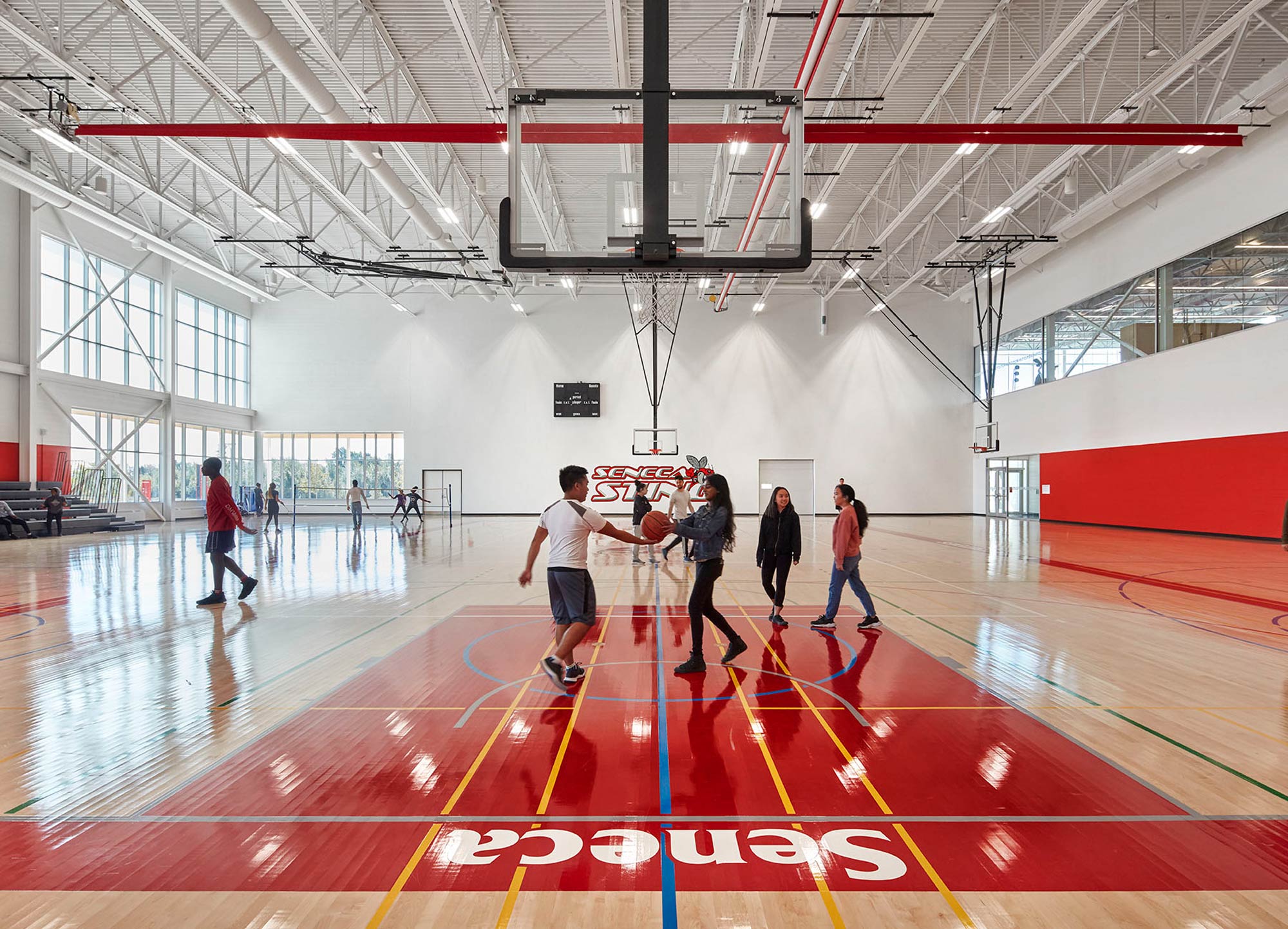 Seneca Polytechnic聖力嘉學院